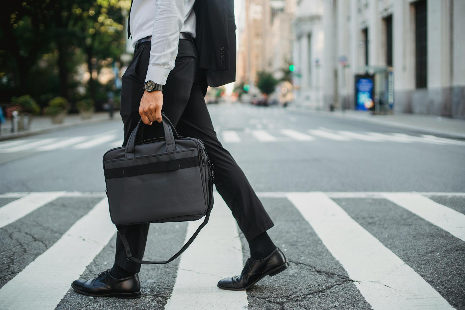 5 Tricks to Help You Switch Off After Work - Desq Worx Blog | Your ...